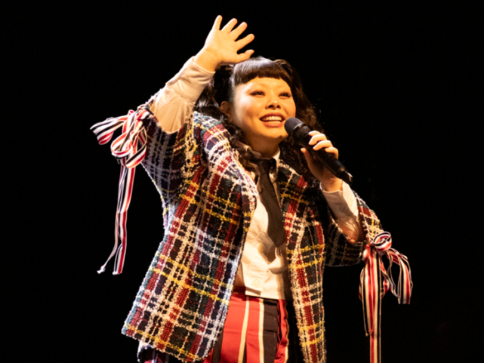 渡辺直美初のニューヨークでのスタンダップ公演『Stand Up with Naomi Watanabe』全編英語の60分! 現地ファンも大爆笑 ...