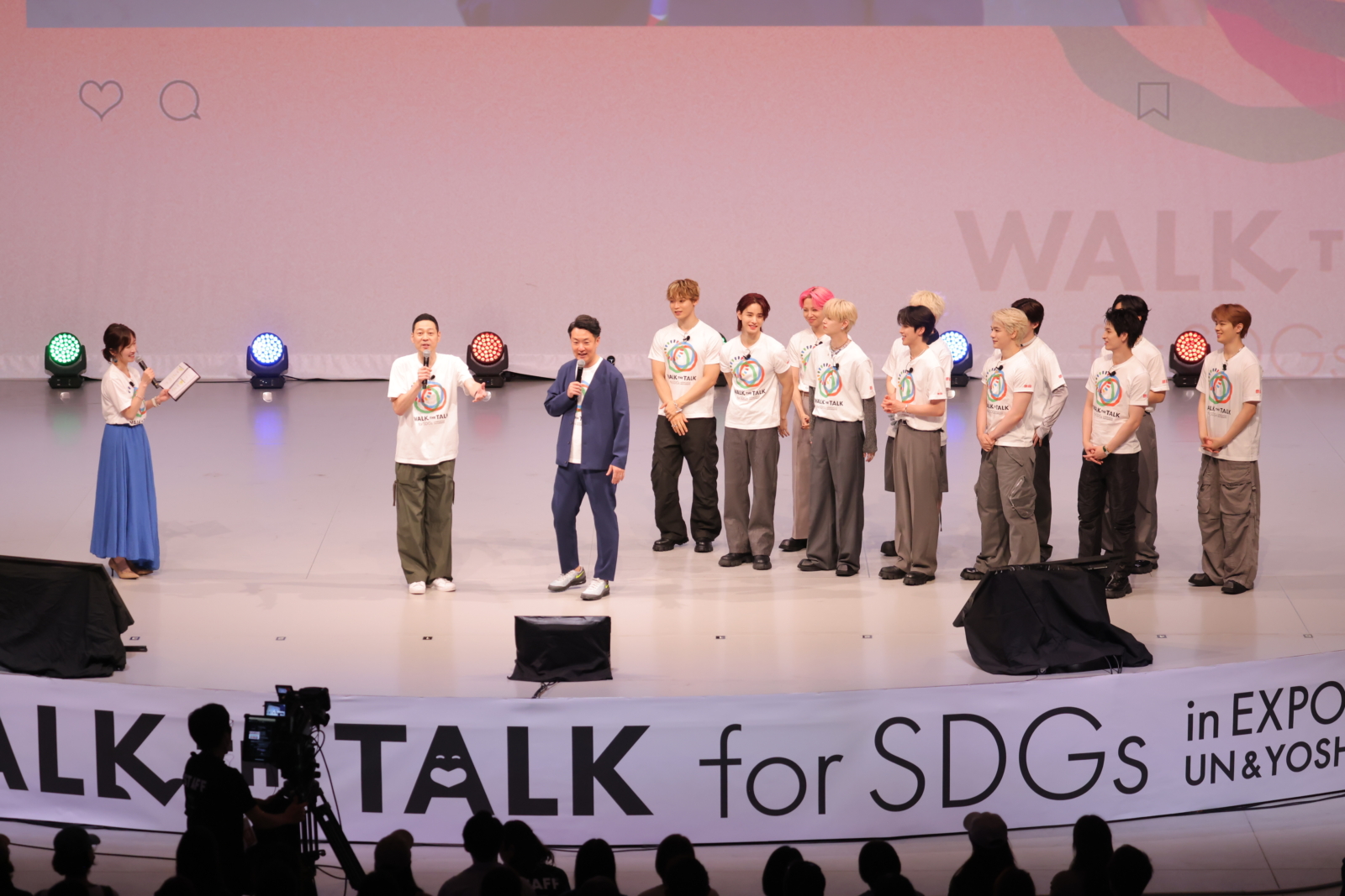 万博会場全体が笑顔でひとつに！『Walk the Talk for SDGs in EXPO2025 UN&YOSHIMOTO』が開幕！ | FANY Magazine