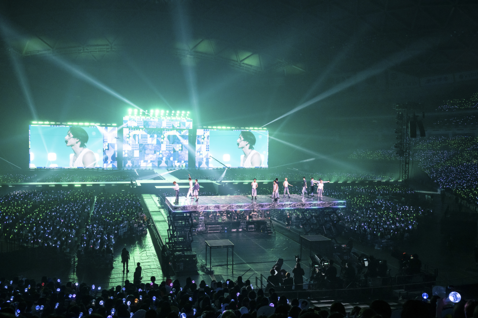 “INI”（アイエヌアイ）26万人動員のツアーがついに完結! ファイナルは自身初のバンテリンドーム ナゴヤ3DAYS! | FANY Magazine