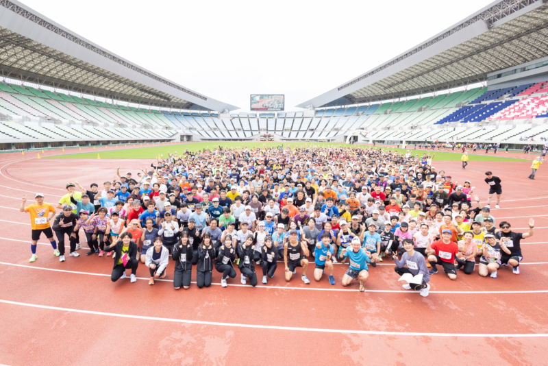 大阪マラソン事前イベントで元バドミントン選手・小椋久美子がフルマラソン挑戦を表明! NMB48坂下からは”ランナーの風格”が…【大阪マラソン ...