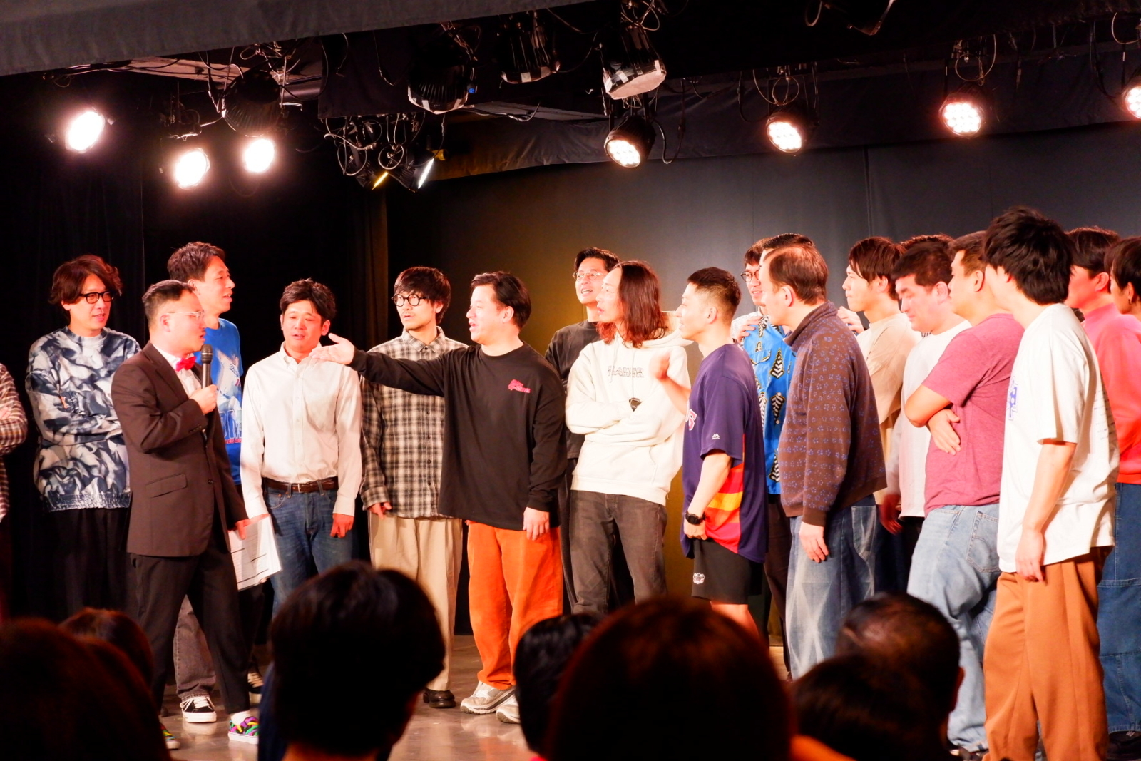 笑い納め＆初笑い! 大宮・沼津・六本木、個性あふれる吉本3劇場のカウントダウンライブの模様をお届け! | FANY Magazine